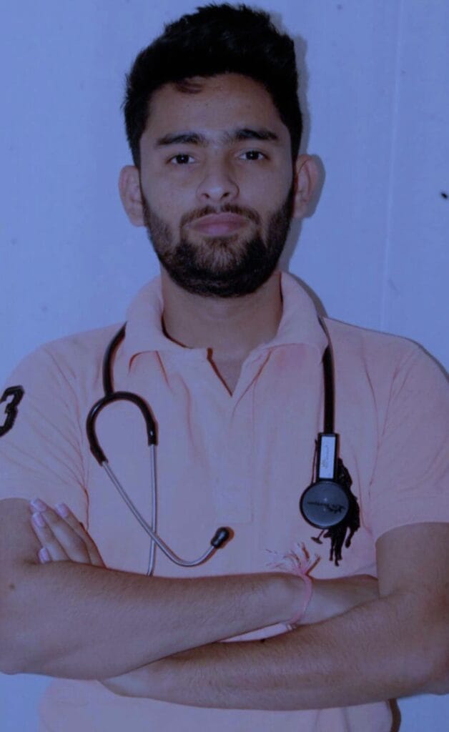 Dr Yashpal Prajapat Biography, Age, Career - Entrepreneur Saathi
